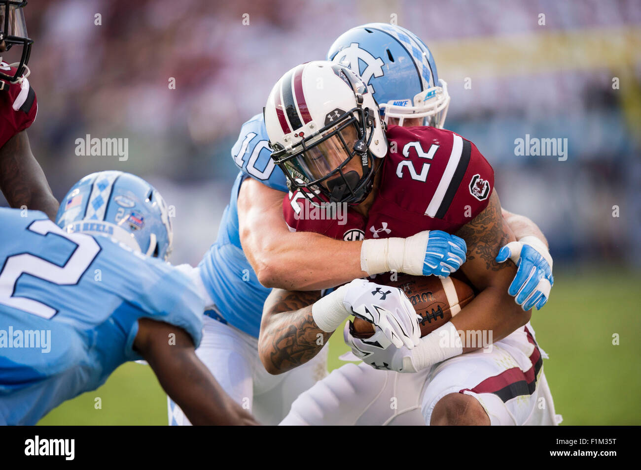 Charlotte, North Carolina, USA, 03rd Sep, 2015. South Carolina running ...