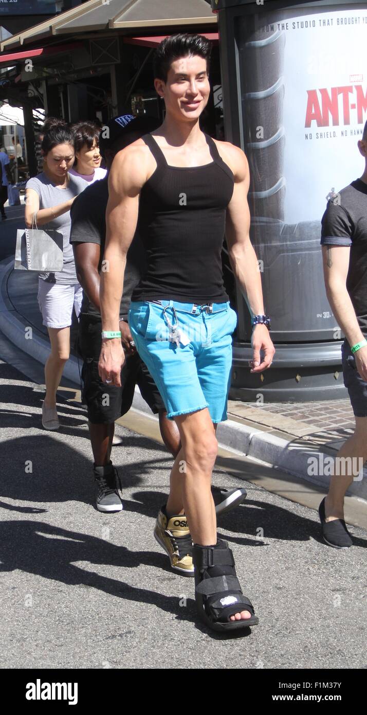 Justin jedlica human ken doll hi-res stock photography and images - Alamy