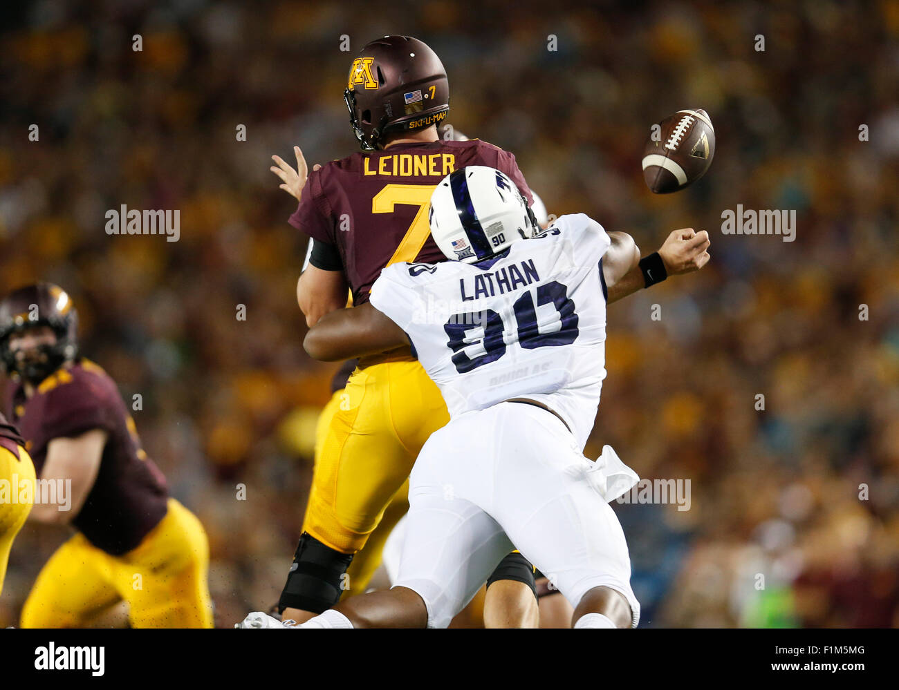 Mitch leidner hi-res stock photography and images - Alamy