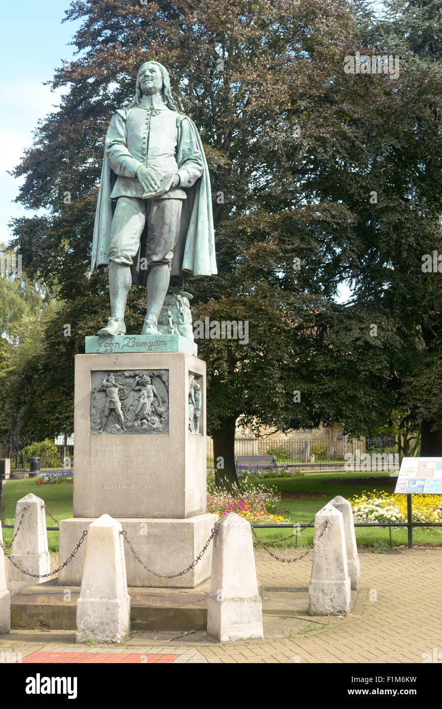 John Bunyan statue by Sir Joseph Edgar Boehm on St Peters Green in ...