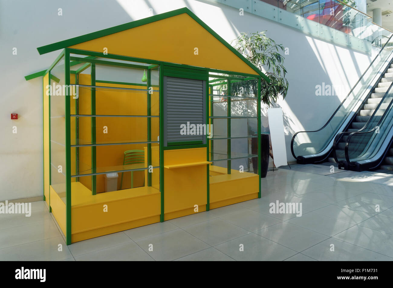 Standard mass production empty yellow booth for any business stand in ...