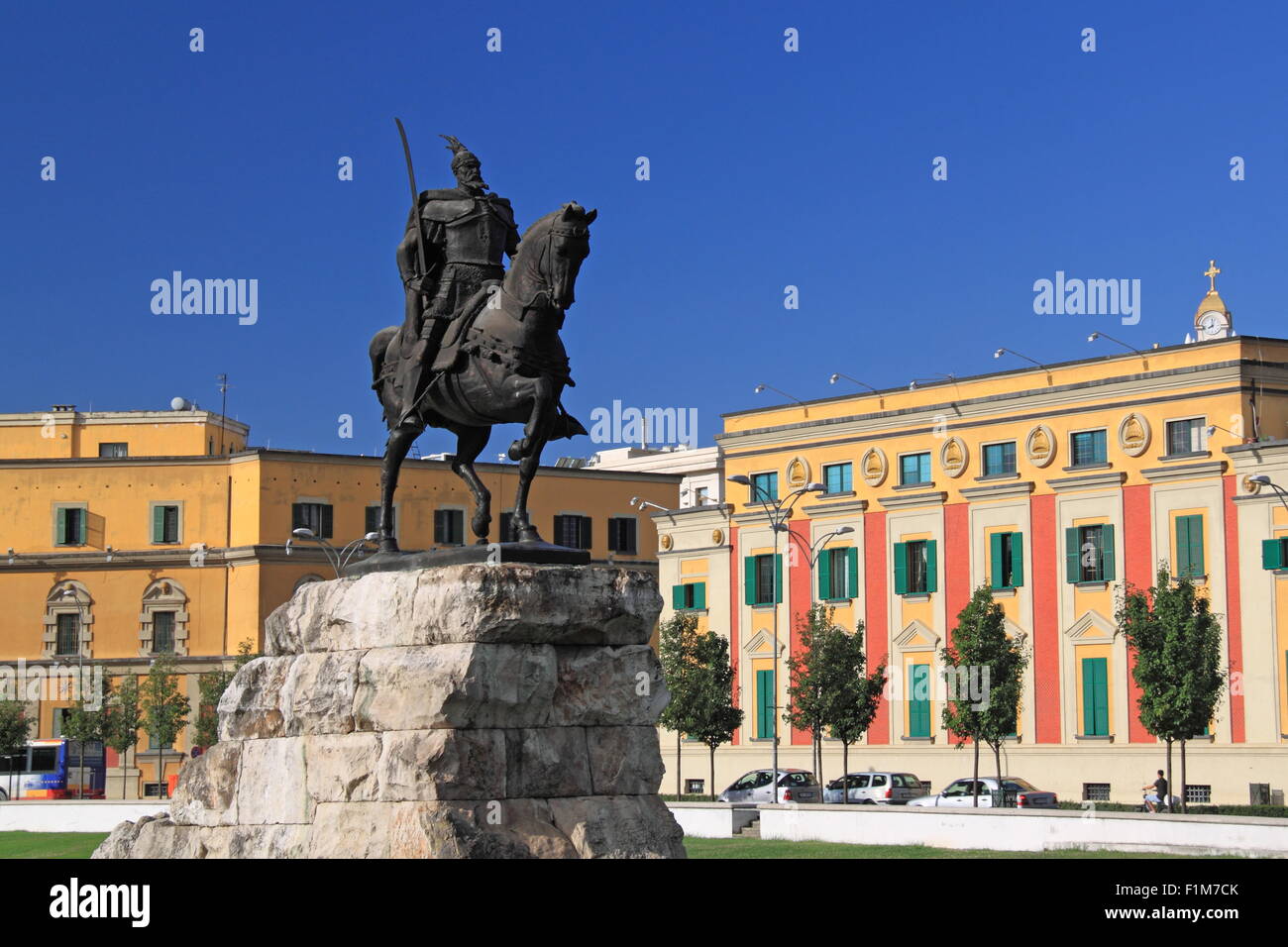 Statue of Skanderbeg with Ministry of Economy Trade and Energy behind ...