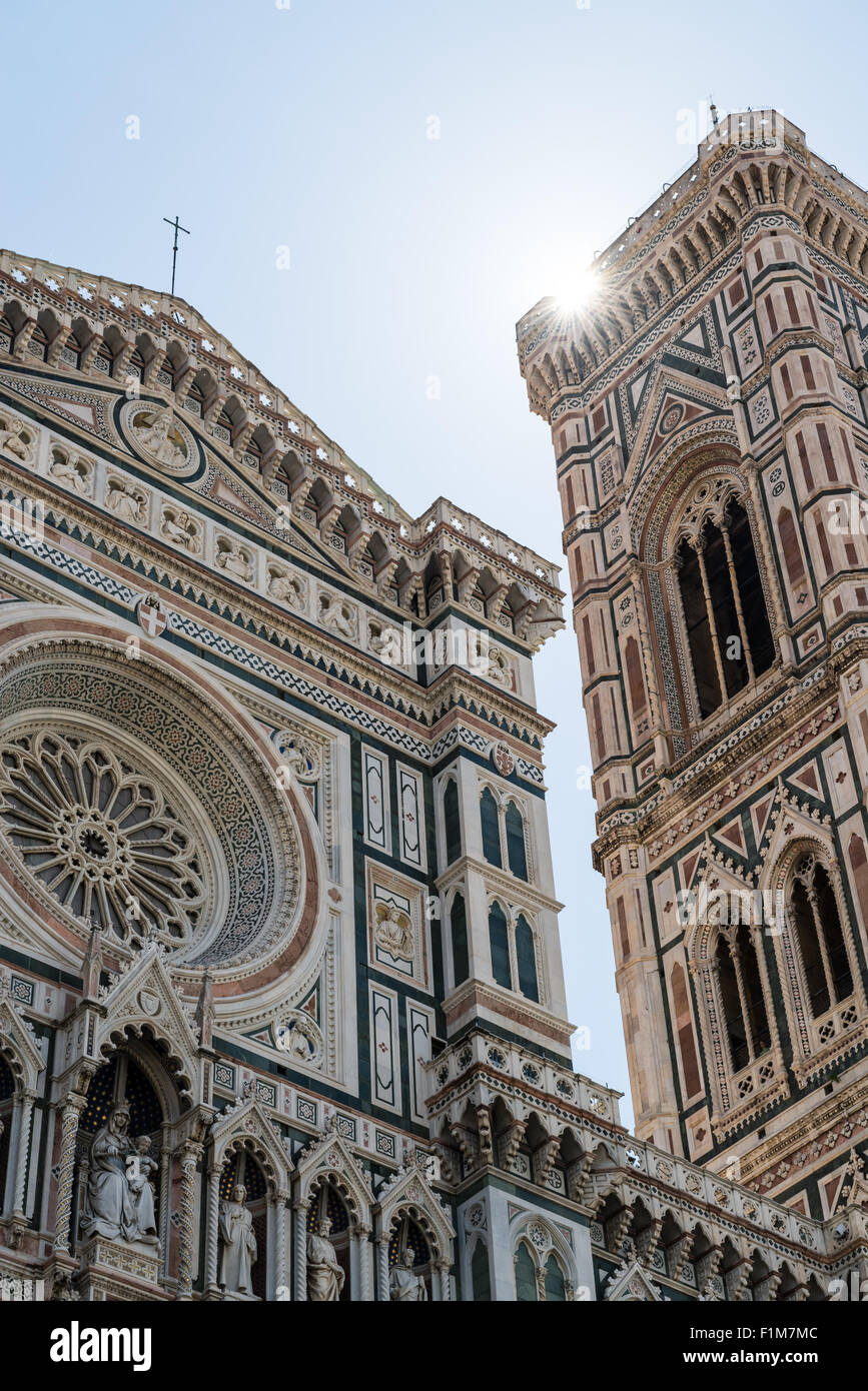 Photo of the Duomo di Firenze taken on a sunny morning Stock Photo - Alamy