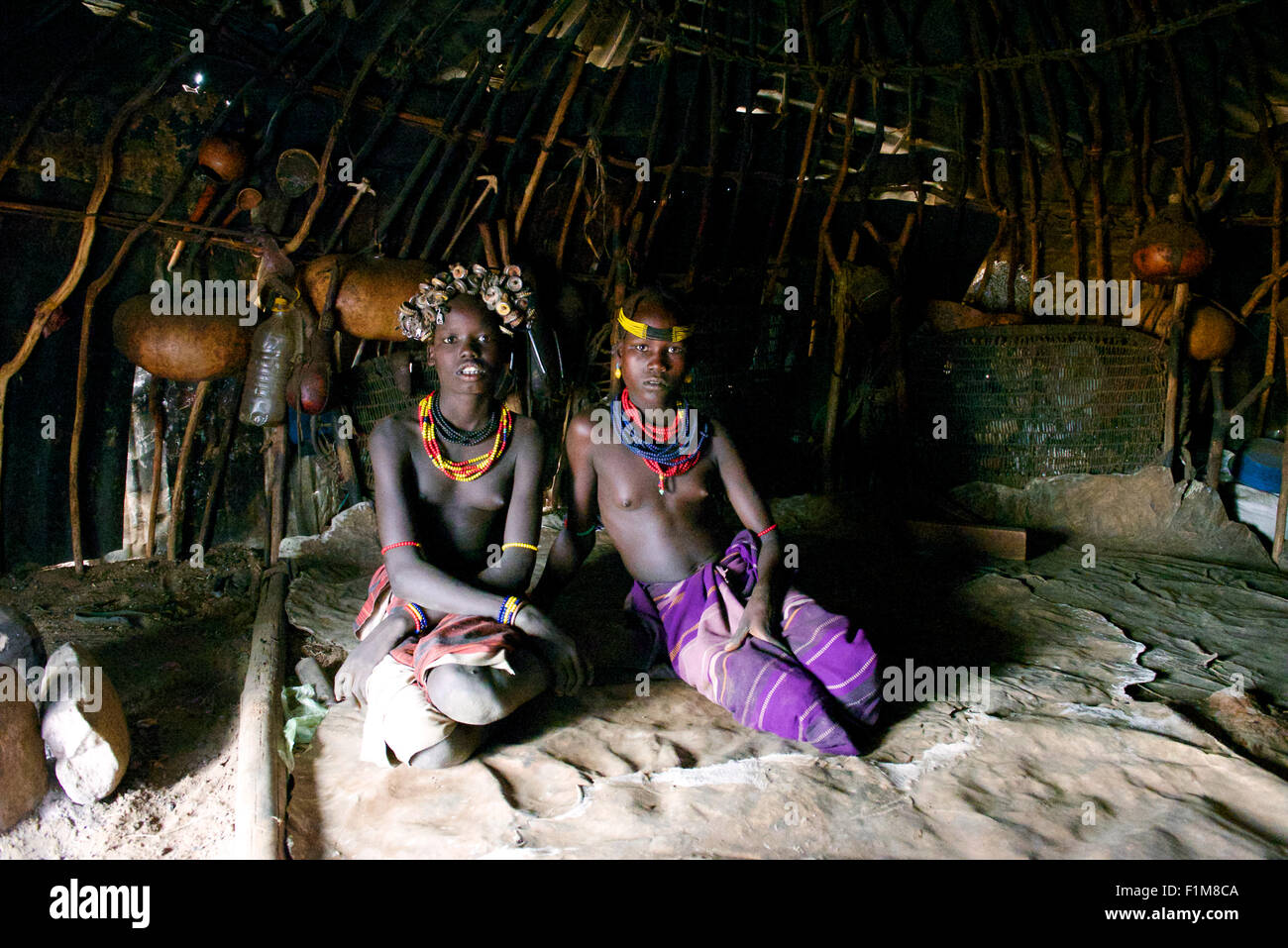 Primitive african tribe hi-res stock photography and images - Alamy