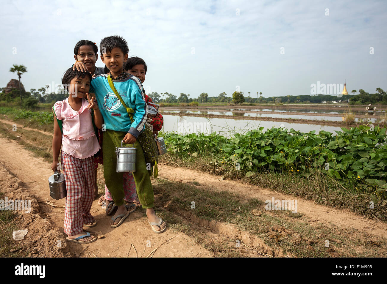 Local school children hi-res stock photography and images - Alamy