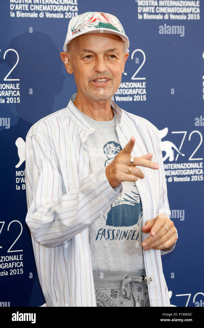 Jonathan Demme during the jury photocall at the 72nd Venice ...