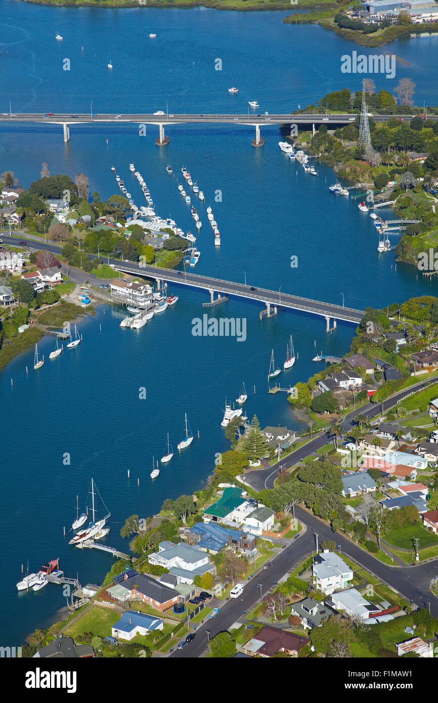 Panmure bridge tamaki river auckland hi-res stock photography and ...