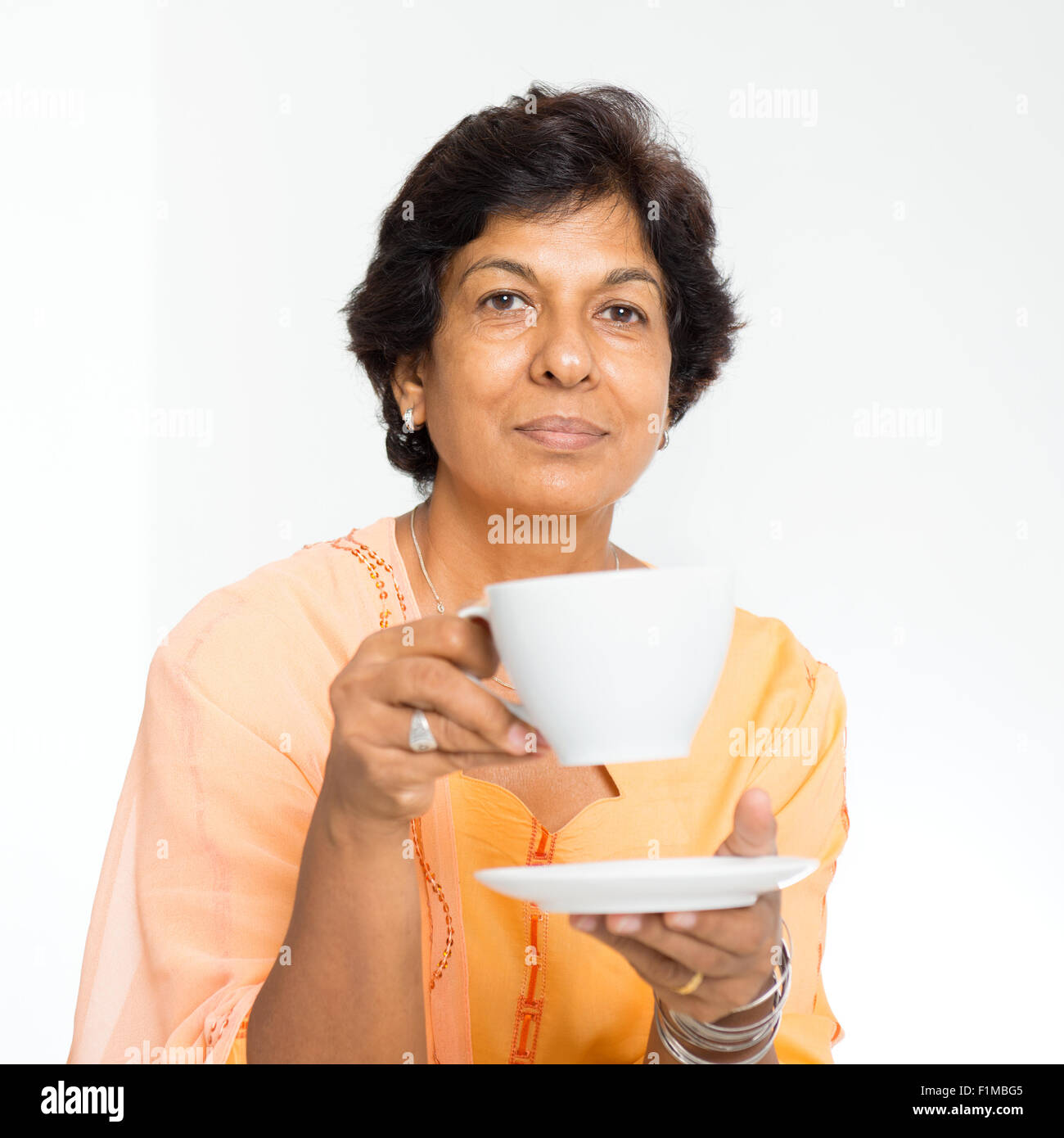 Elderly native indian american woman hi-res stock photography and ...