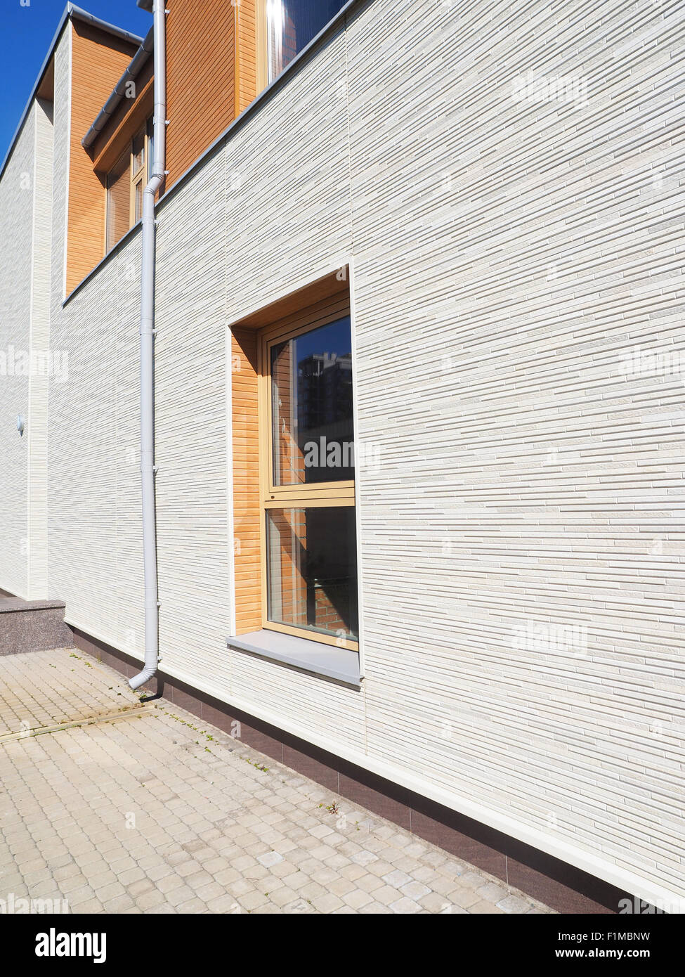 windows in a building Stock Photo - Alamy