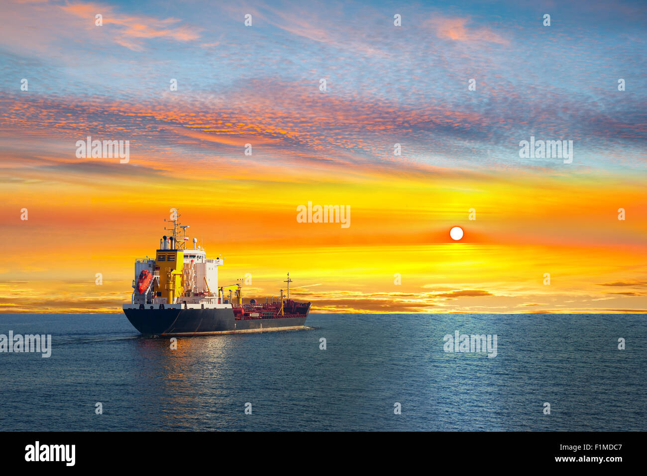 Tanker At Sunrise High Resolution Stock Photography and Images - Alamy