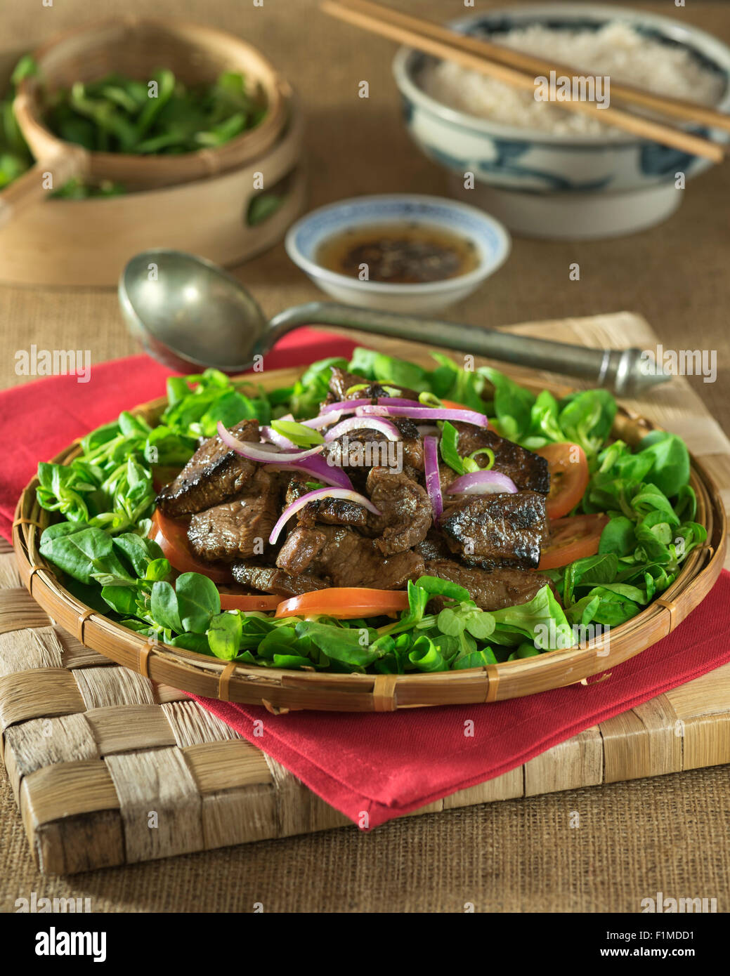 Bo luc lac. Shaking beef. Vietnamese food Stock Photo - Alamy