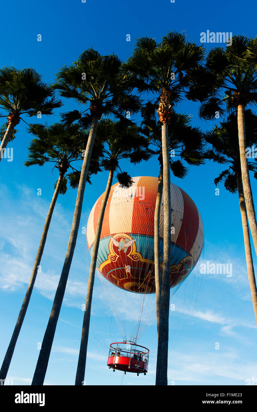 Helium balloon ride hi-res stock photography and images - Alamy