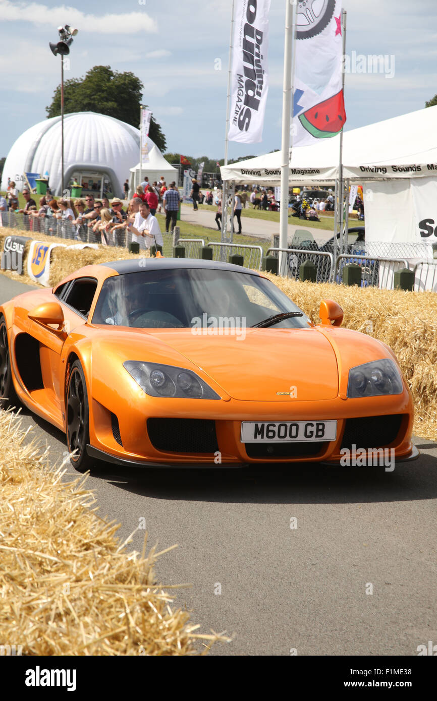 Noble car hi-res stock photography and images - Alamy