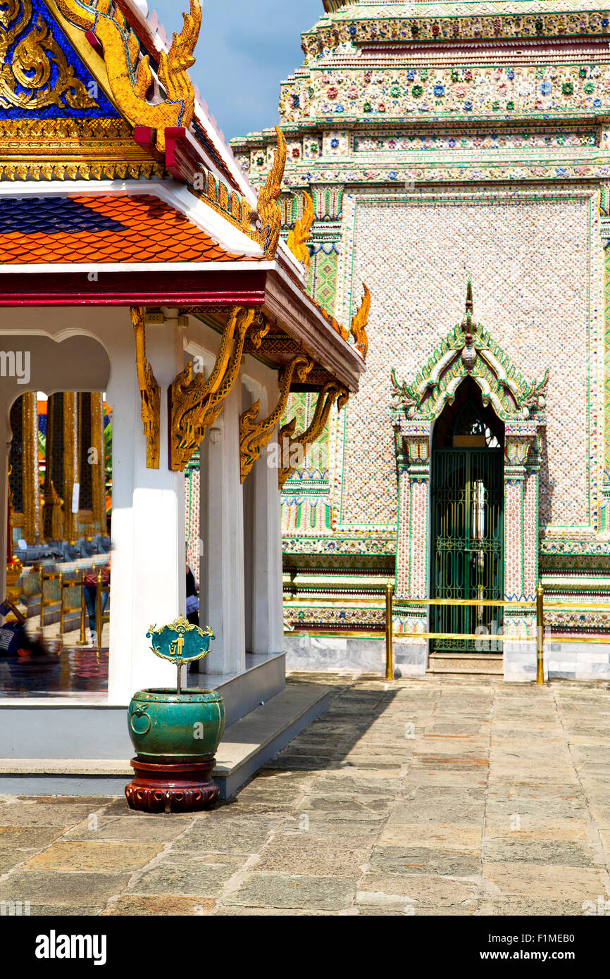 kho samui bangkok in thailand incision of the buddha gold temple Stock ...