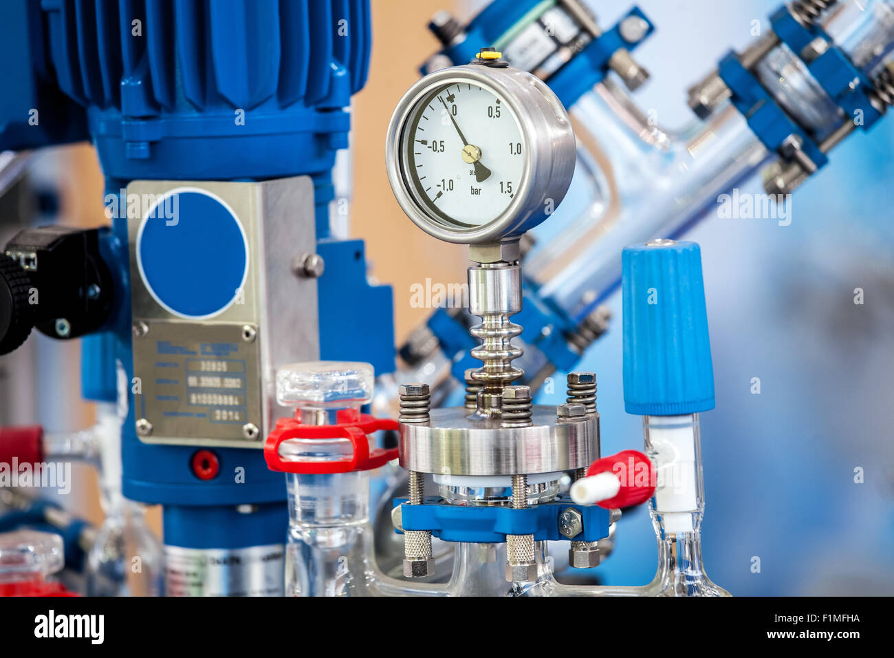 Basic Glass Reactor system for Pilot Plants, chemical process Stock ...