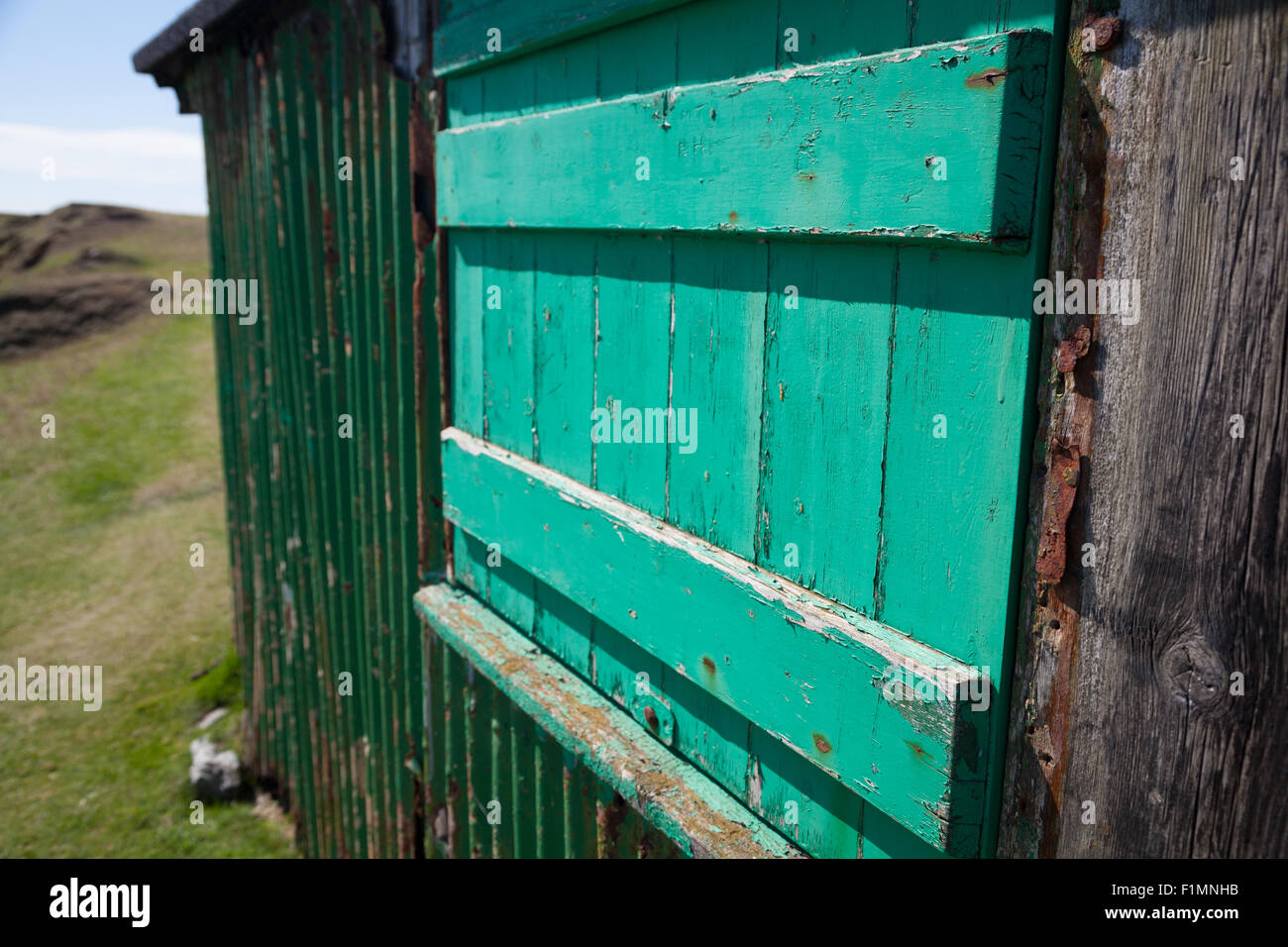 Perched on the clifftop hi-res stock photography and images - Alamy