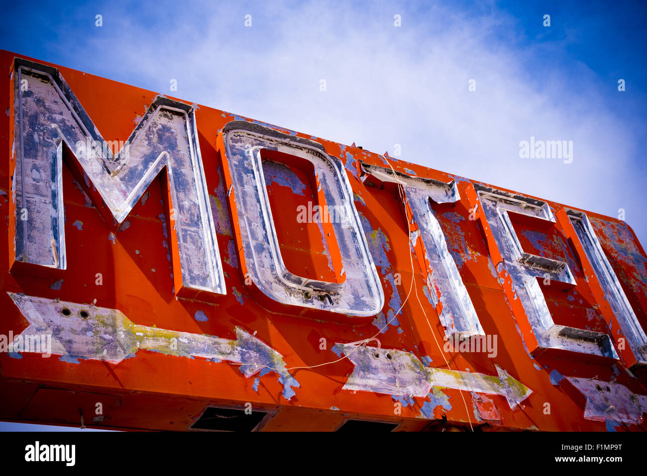 Route 66 arrow sign desert hi-res stock photography and images - Alamy