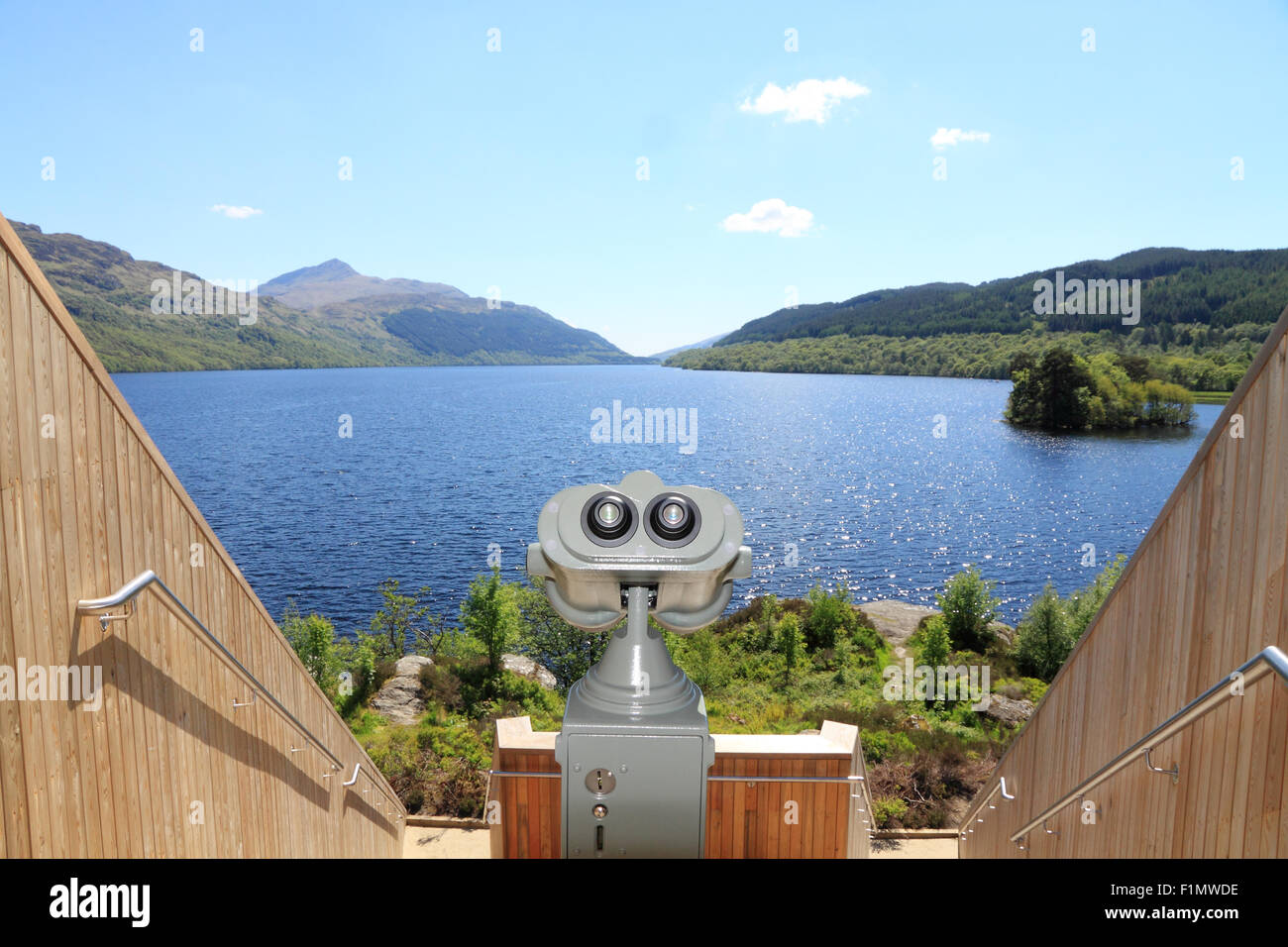 The view from 'An Ceann Mor' viewing platform at Inveruglas, out over ...