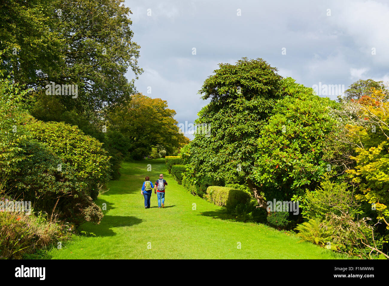 Garden terrace hi-res stock photography and images - Alamy