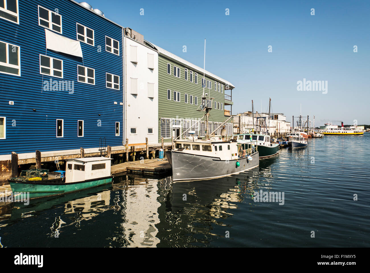 Old docks hi-res stock photography and images - Alamy