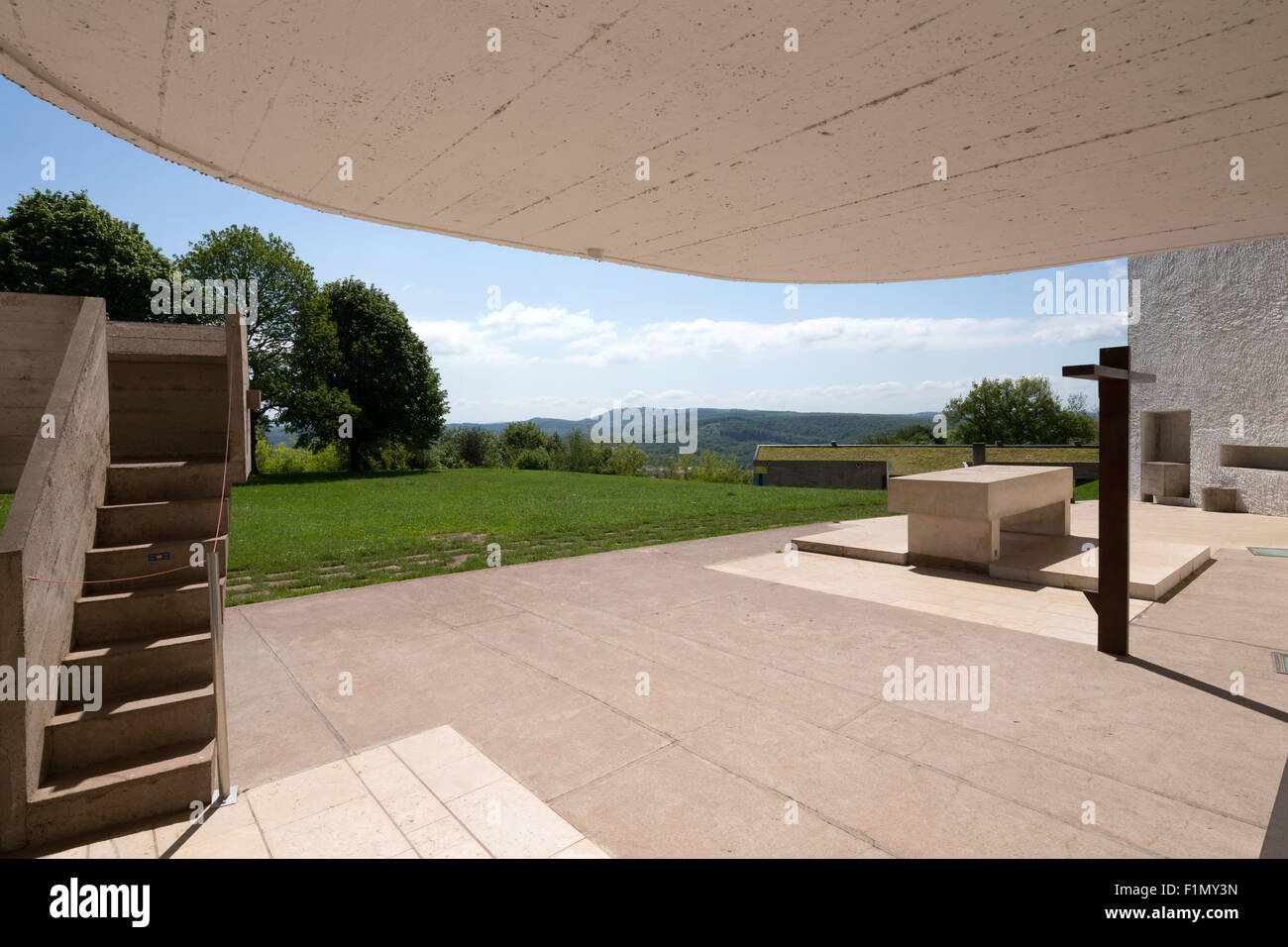 Ronchamp chapel france modern architecture famous hi-res stock ...