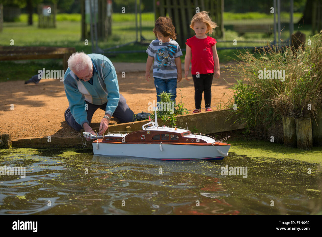Child model boat hi-res stock photography and images - Alamy
