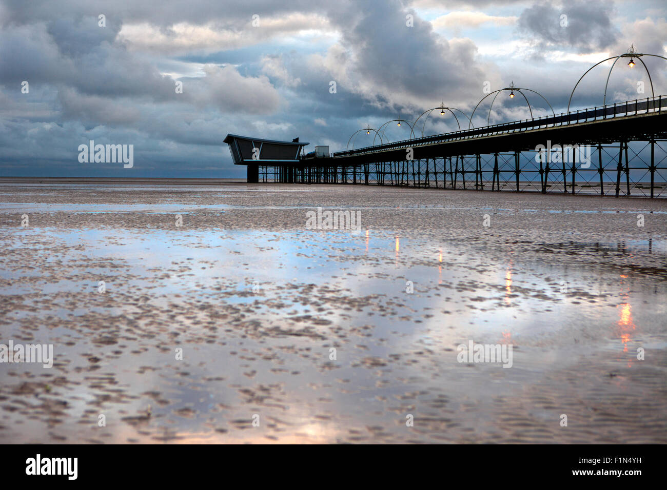 Jetted piles hi-res stock photography and images - Alamy
