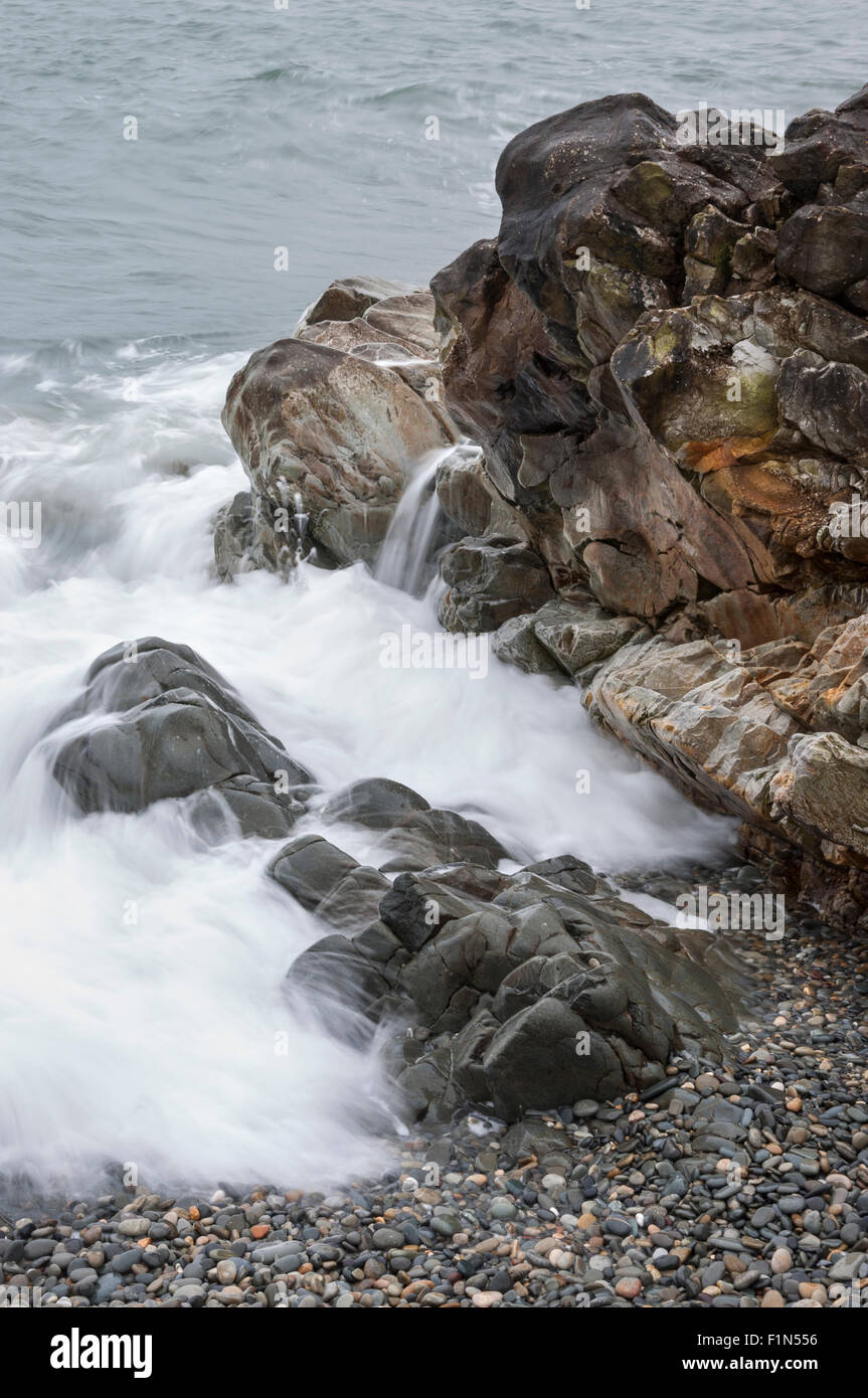 Wave on rocks on Abermawr beach in Pembrokeshire, Wales Stock Photo - Alamy