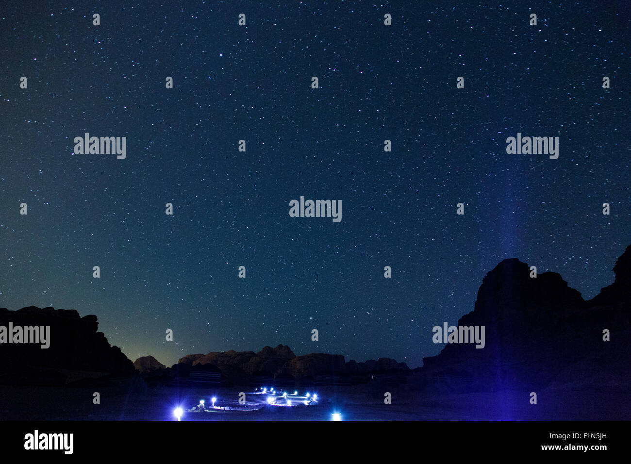 Star trails art hi-res stock photography and images - Alamy