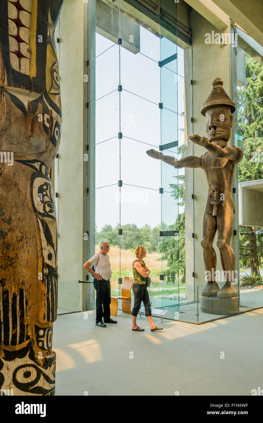 Salish welcoming figure hi-res stock photography and images - Alamy