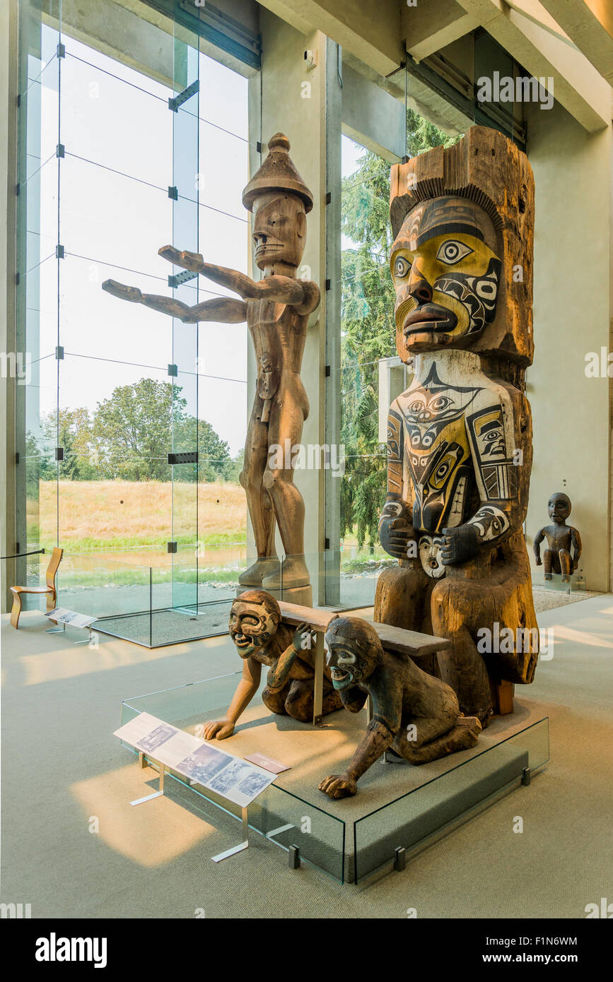 Coast Salish Welcoming Figure High Resolution Stock Photography and Images - Alamy