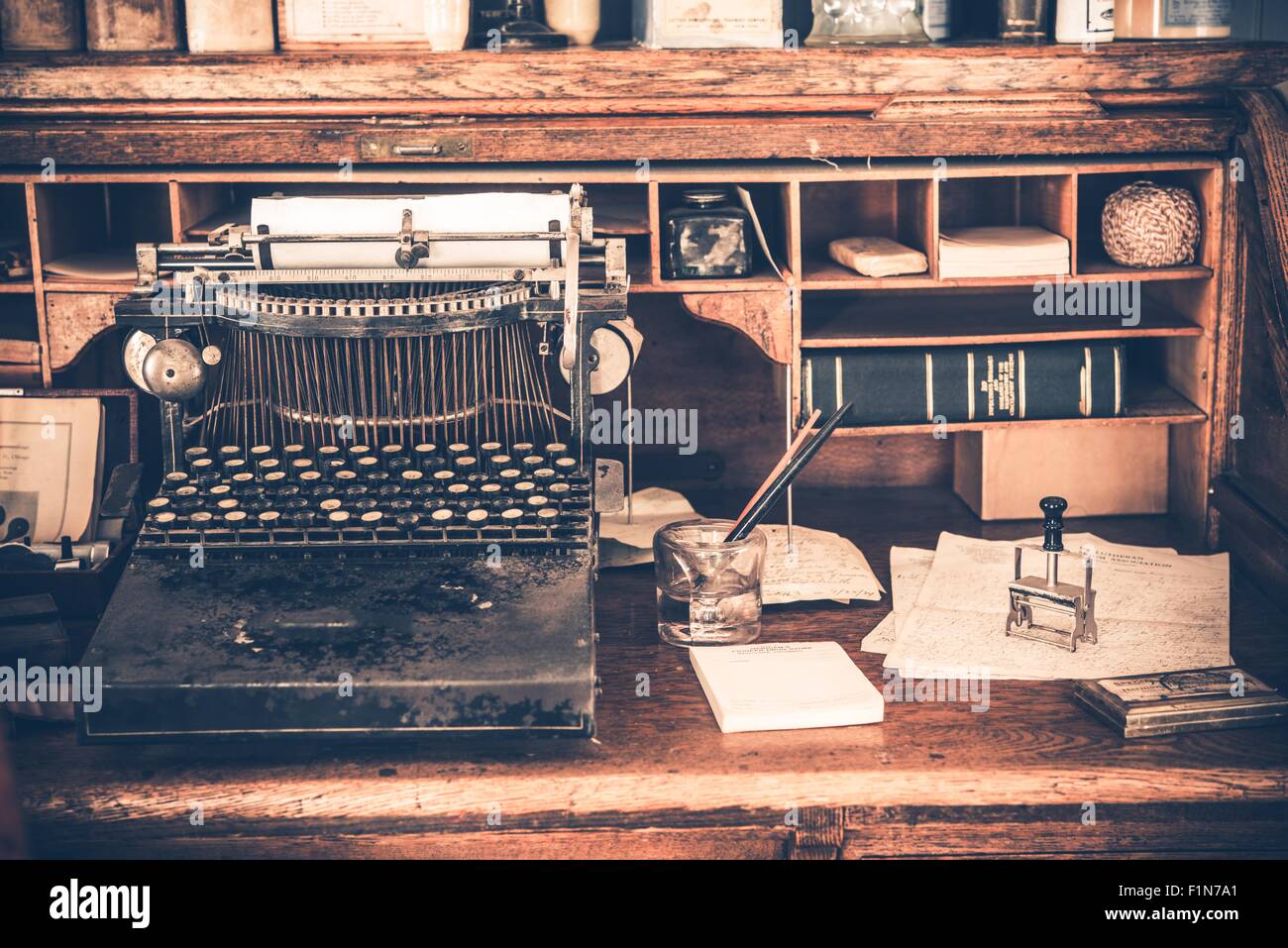 Old Desk with Vintage Typewriter. Aged Desk Stock Photo - Alamy