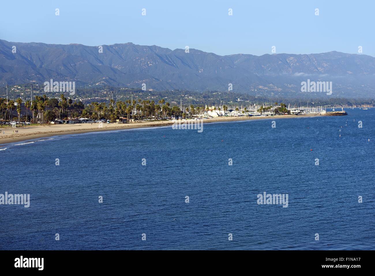 Santa Barbara Bay in Summer. California Sandy Shore Stock Photo - Alamy