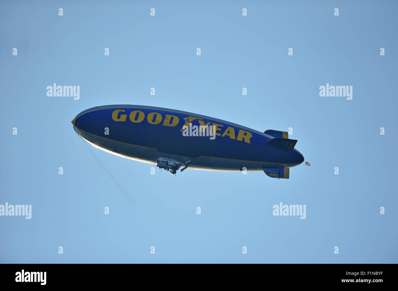 Blimp stadium hi-res stock photography and images - Alamy