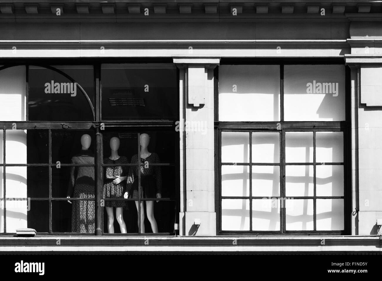 Georgian architectural window Black and White Stock Photos & Images - Alamy