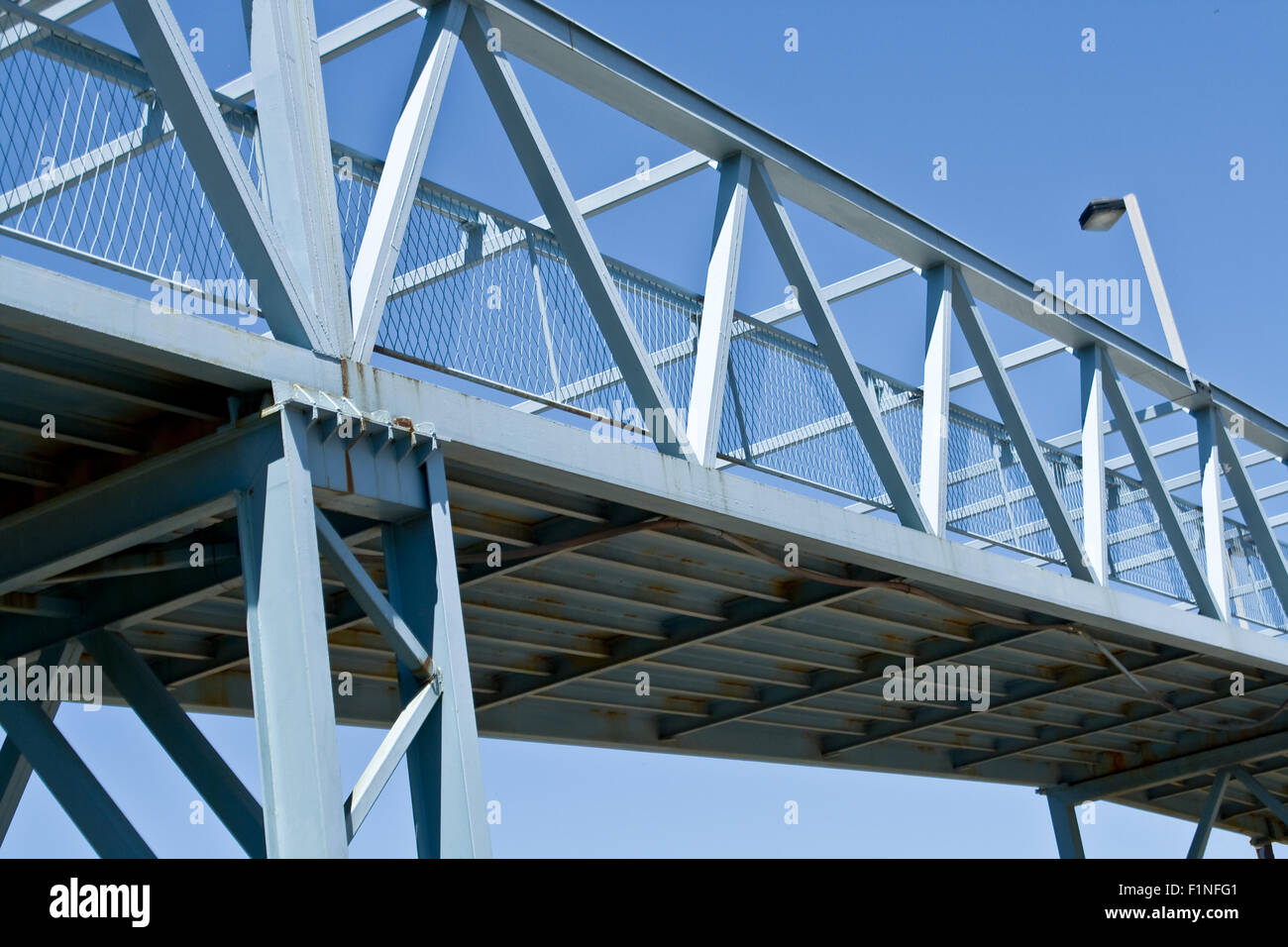 Pedestrian bridge over road hi-res stock photography and images - Alamy