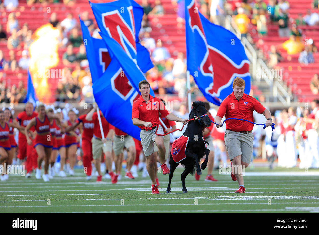 Smu mustangs football 2015 hi-res stock photography and images - Alamy