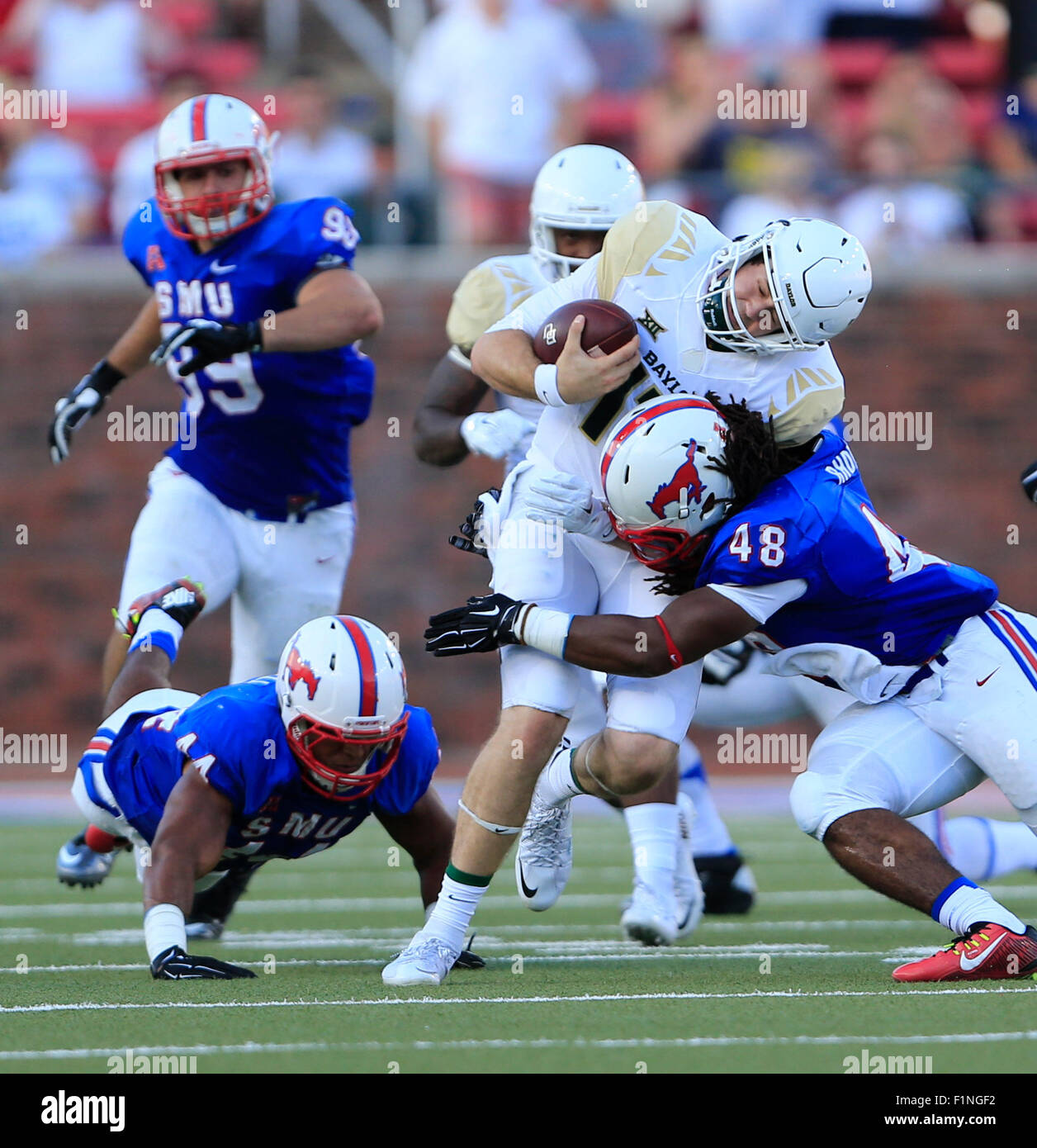 Smu mustangs football 2015 hi-res stock photography and images - Alamy