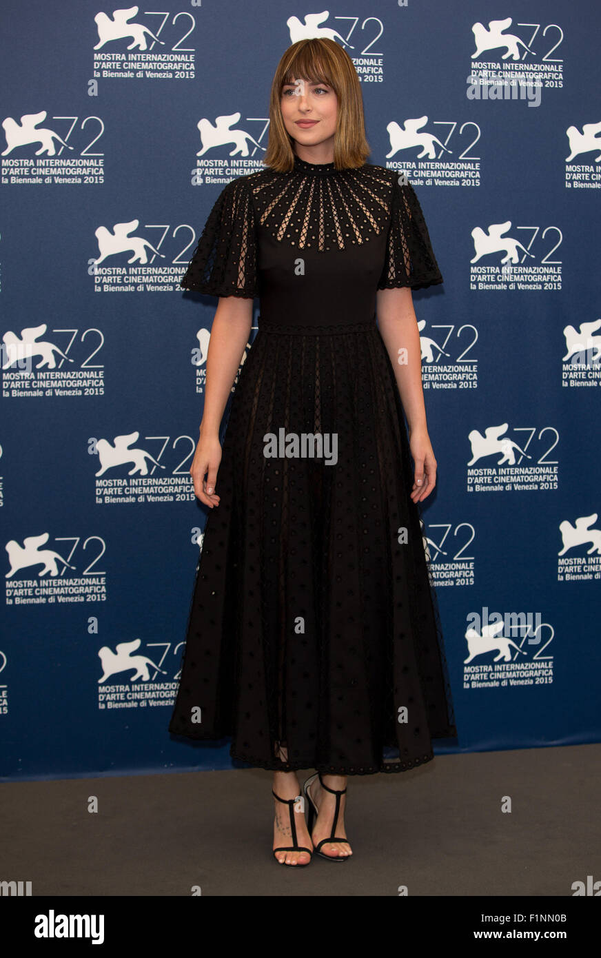 Us actress dakota johnson hi-res stock photography and images - Alamy