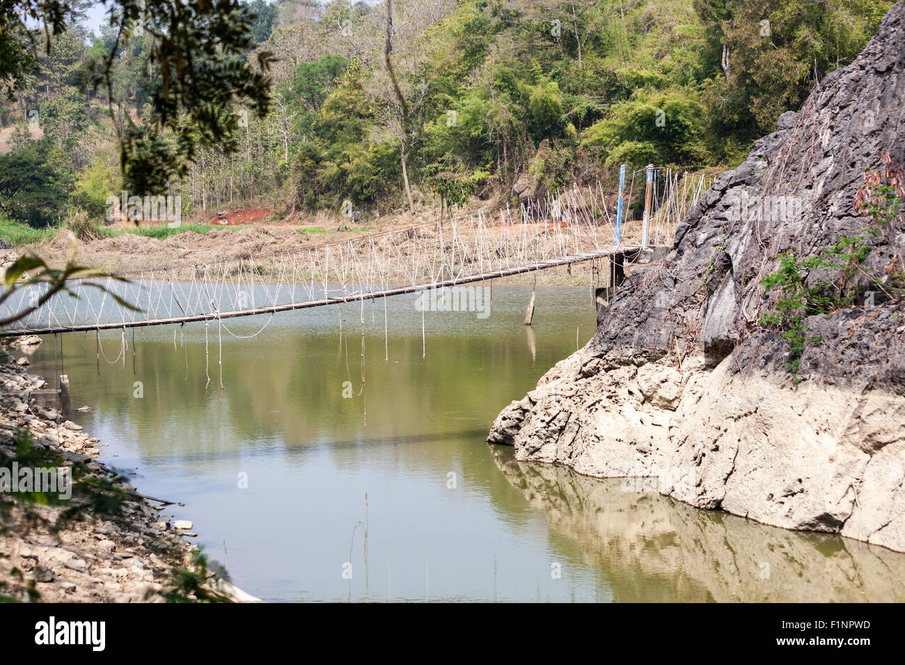 Suspension bridge between two rocks hi-res stock photography and images ...