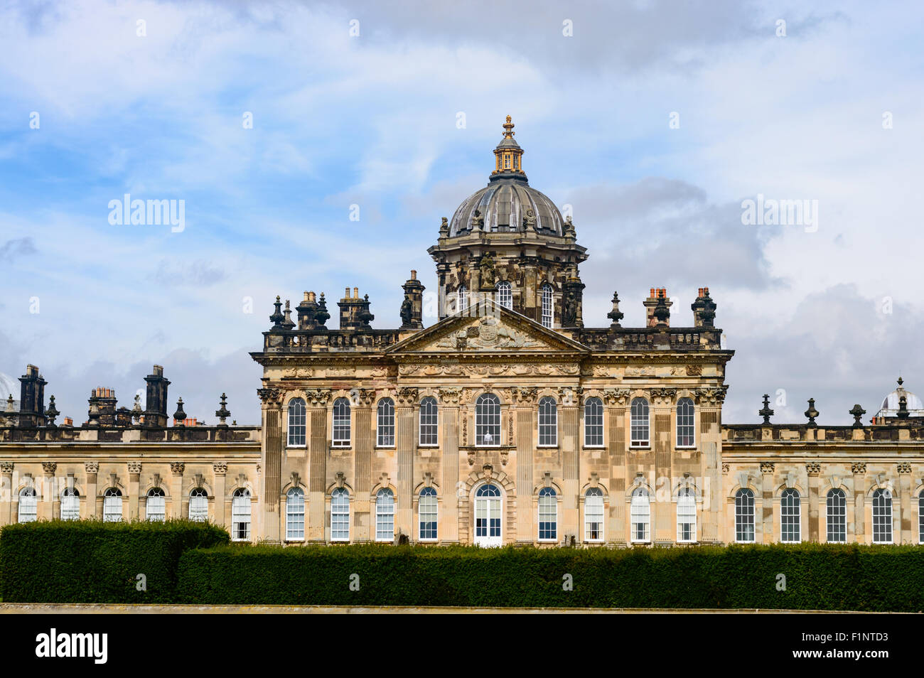 The facade of Castle Howard. Castle Howard, York, England Stock Photo ...