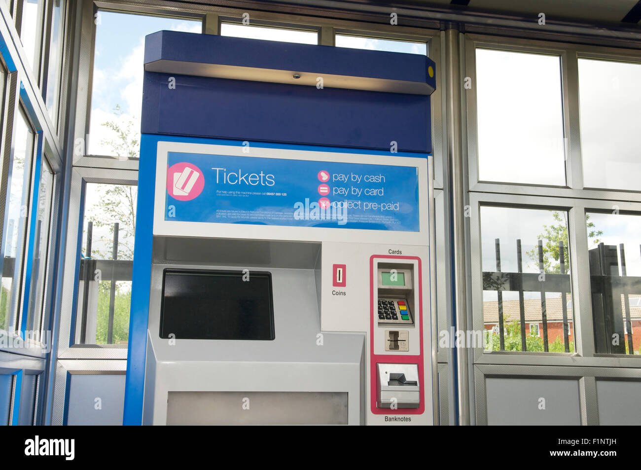 Rail ticket machine, UK Stock Photo - Alamy