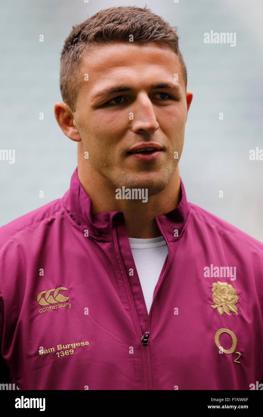 Twickenham, London, UK. 5th September, 2015. Sam Burgess England Ru ...