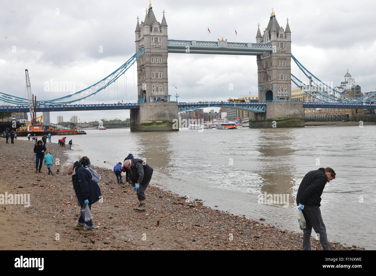 Tower bridge beach london hi-res stock photography and images - Alamy