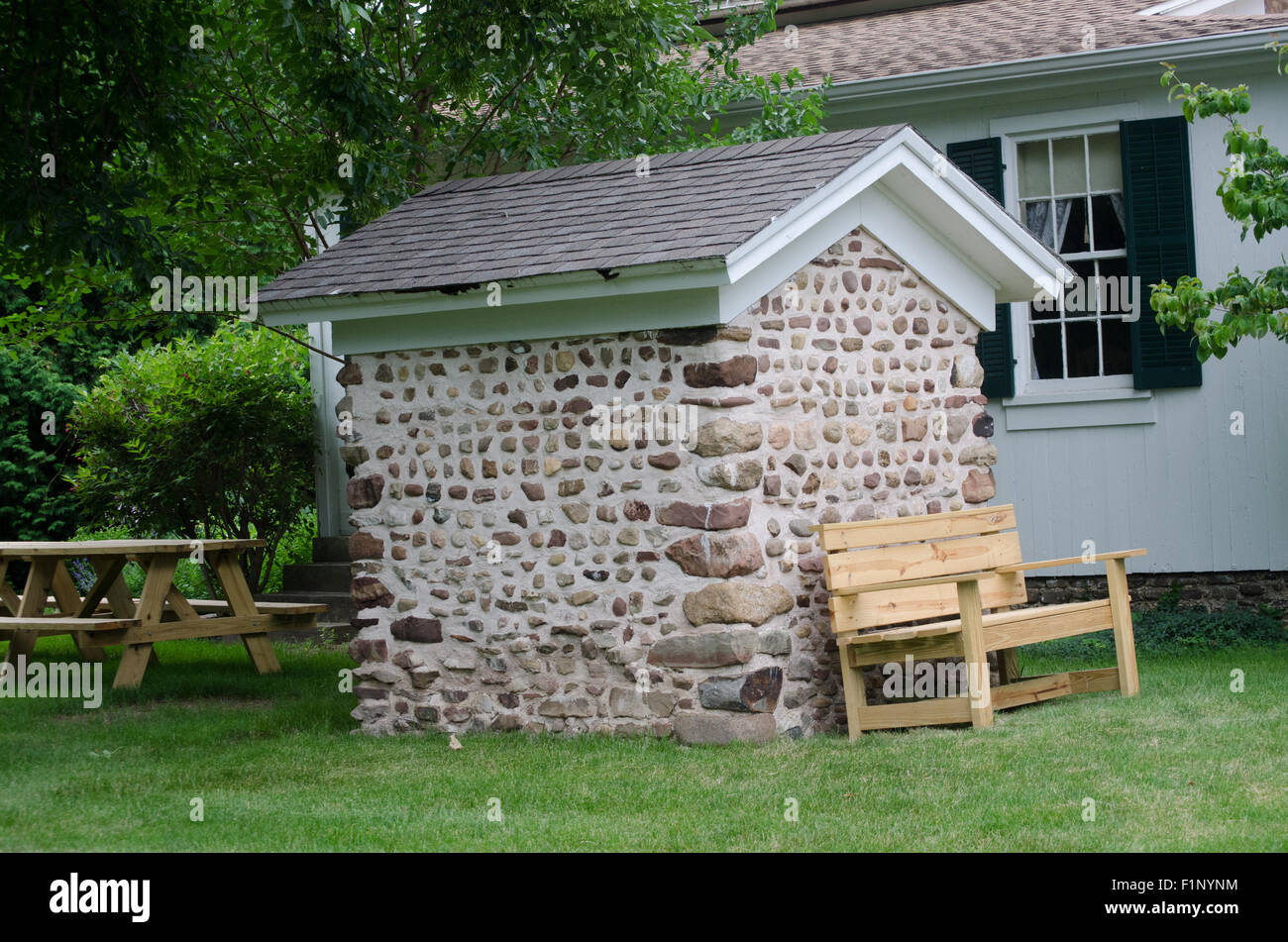 Round cobblestones hi-res stock photography and images - Alamy