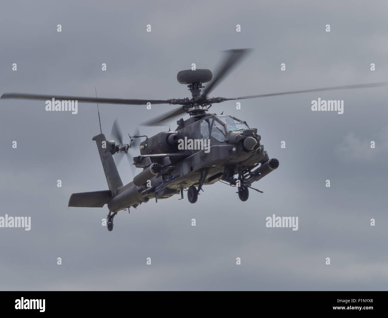 Apache helicopter in flight Stock Photo - Alamy