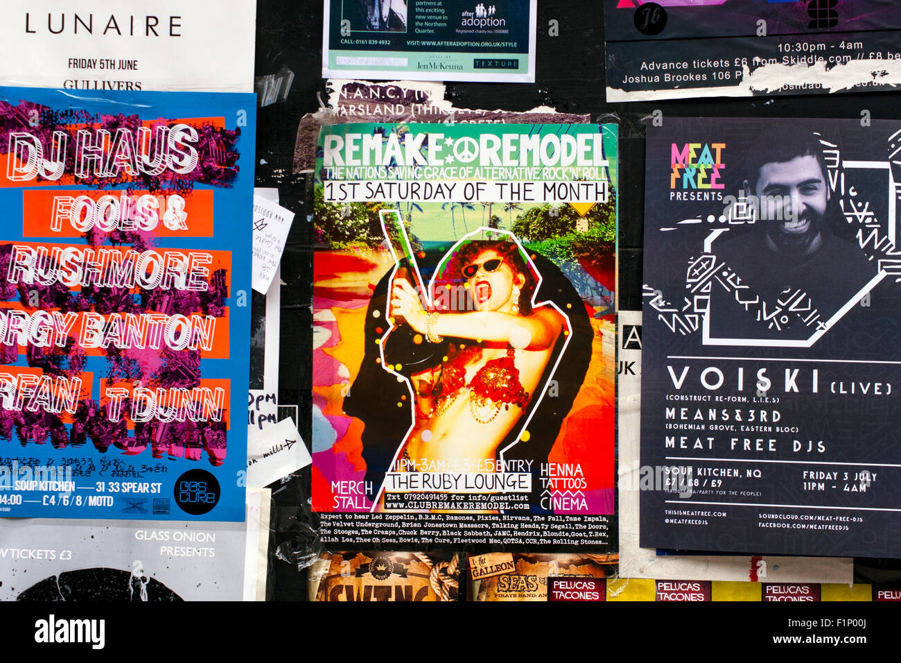 Entertainment posters hi-res stock photography and images - Alamy