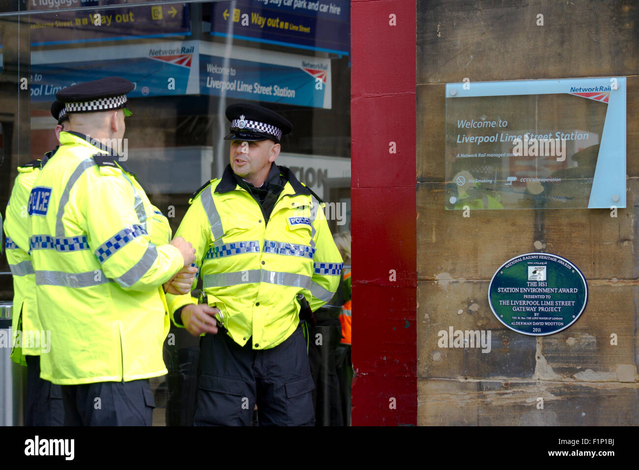 police force officer service policeman pc wpc cop copper law ...