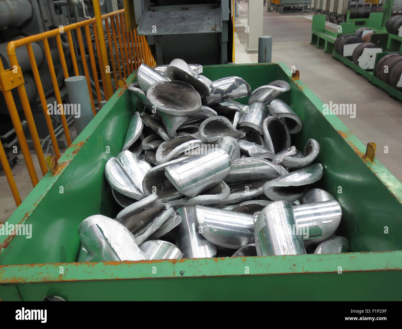 Aluminum scrap in box Stock Photo - Alamy