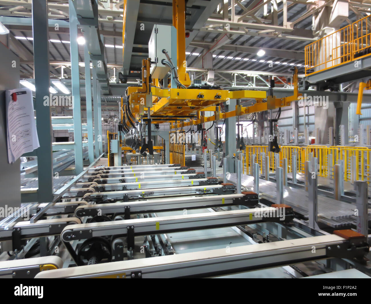 Aluminum auto lifting Stock Photo - Alamy